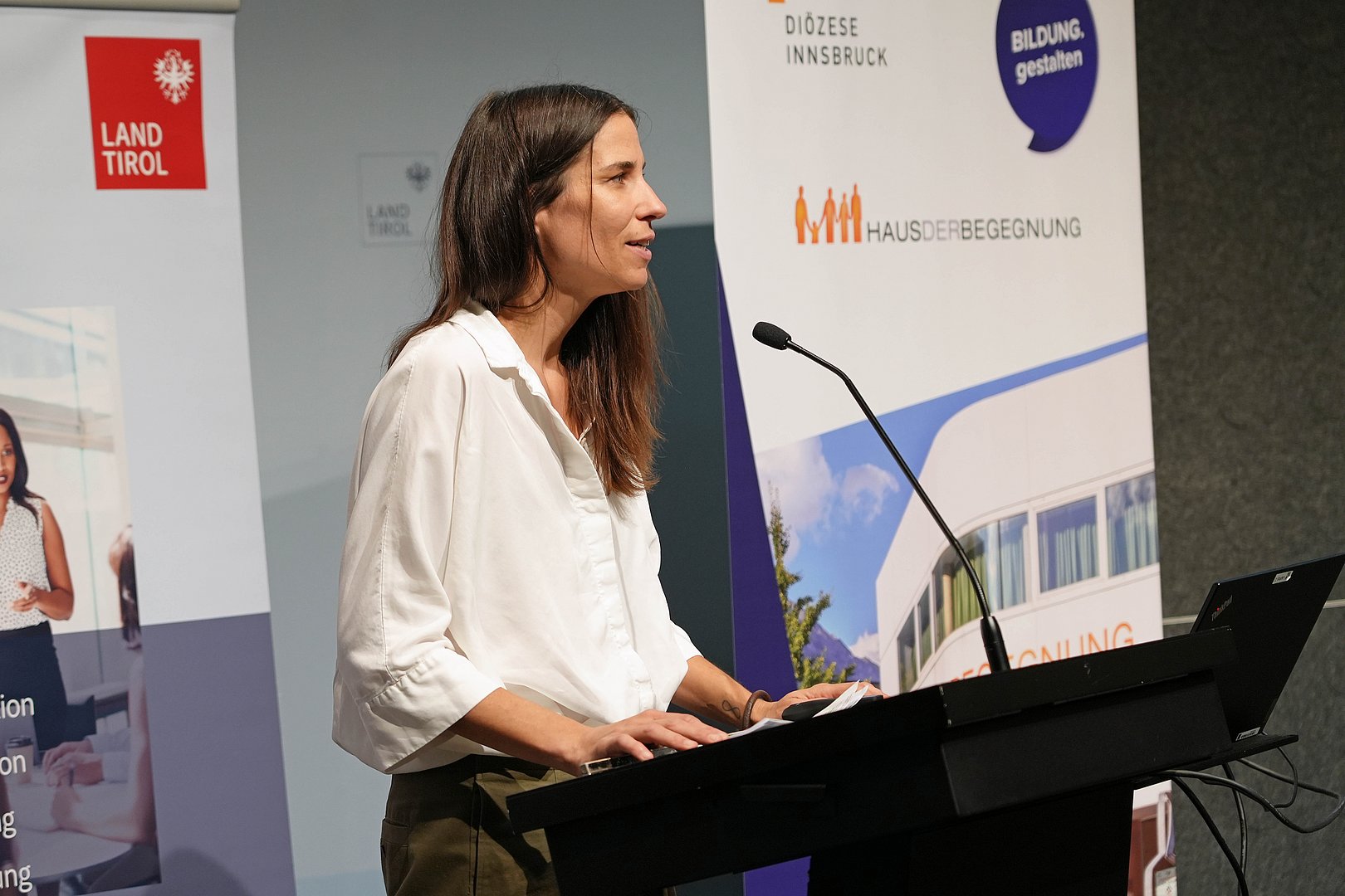 Integrationsenquete 2024: Den Raum zum Öffentlichen machen | Land Tirol