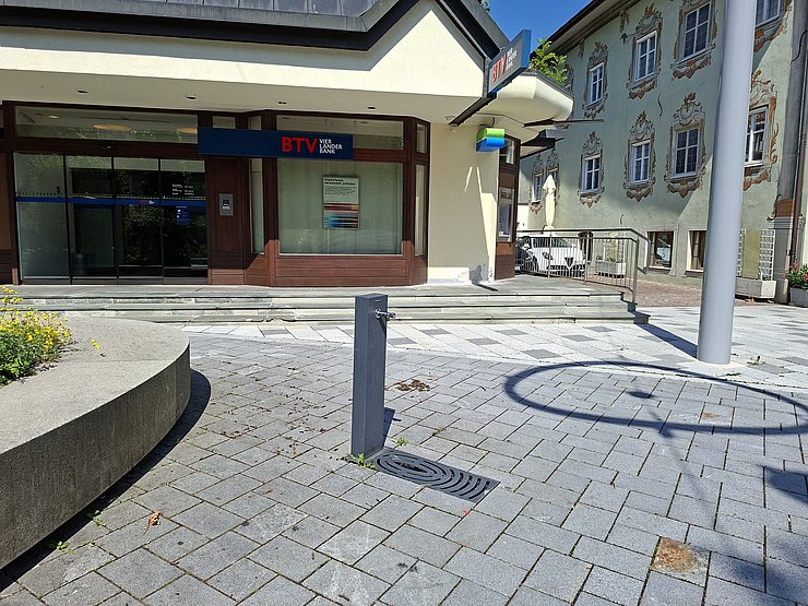 Vorplatz BTV (Reutte) | Land Tirol