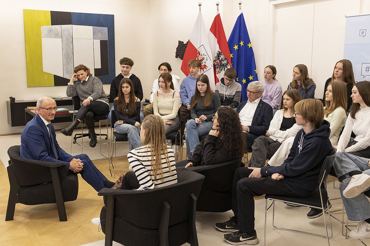 "Frag den LH" im April | Land Tirol