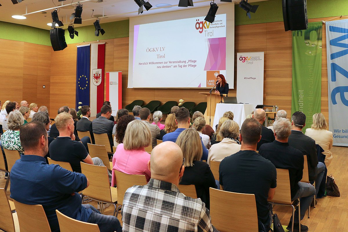 Tag der Pflege | Land Tirol