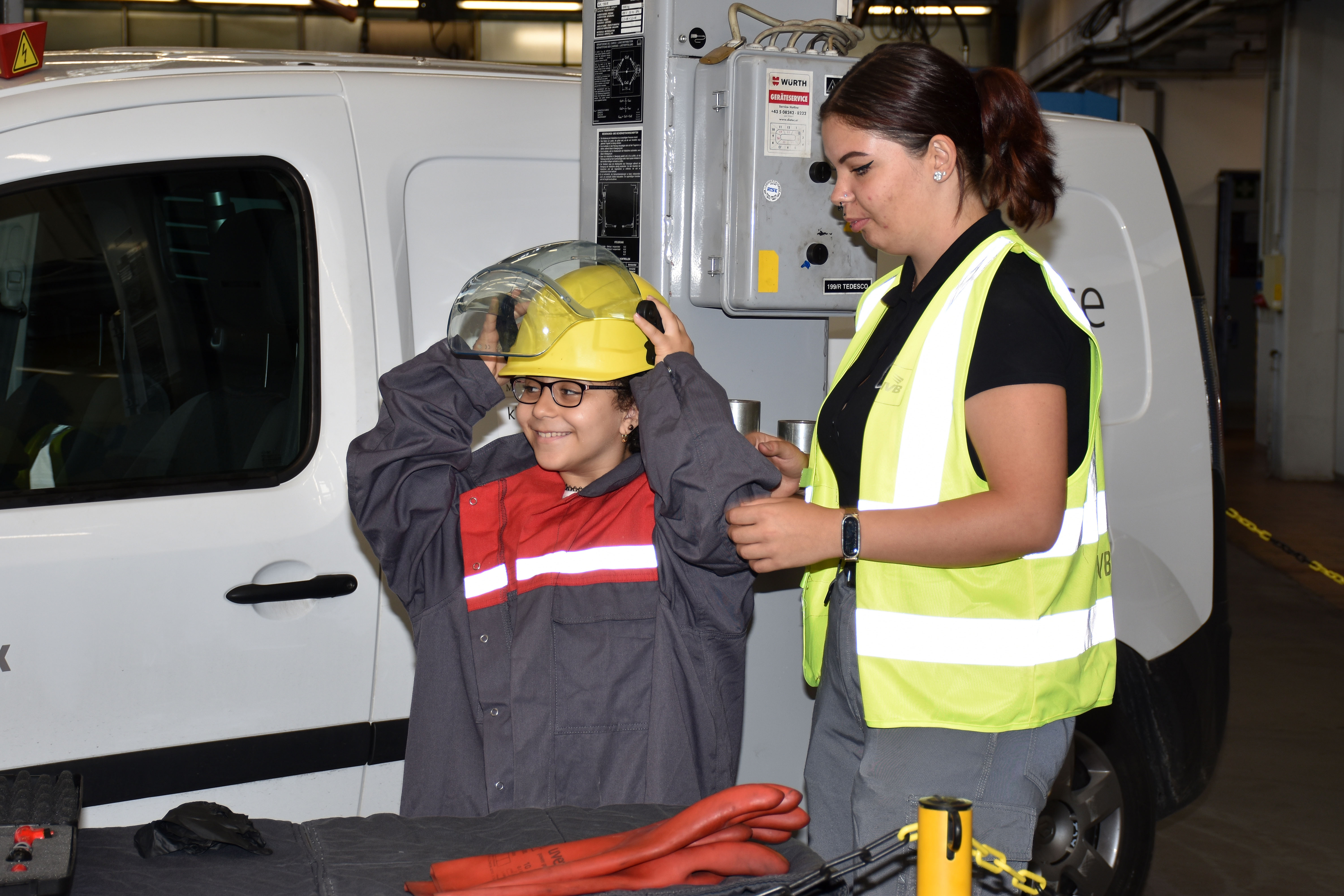 Girls‘ Day mini: Berufsorientierung beginnt im Kindesalter | Land Tirol