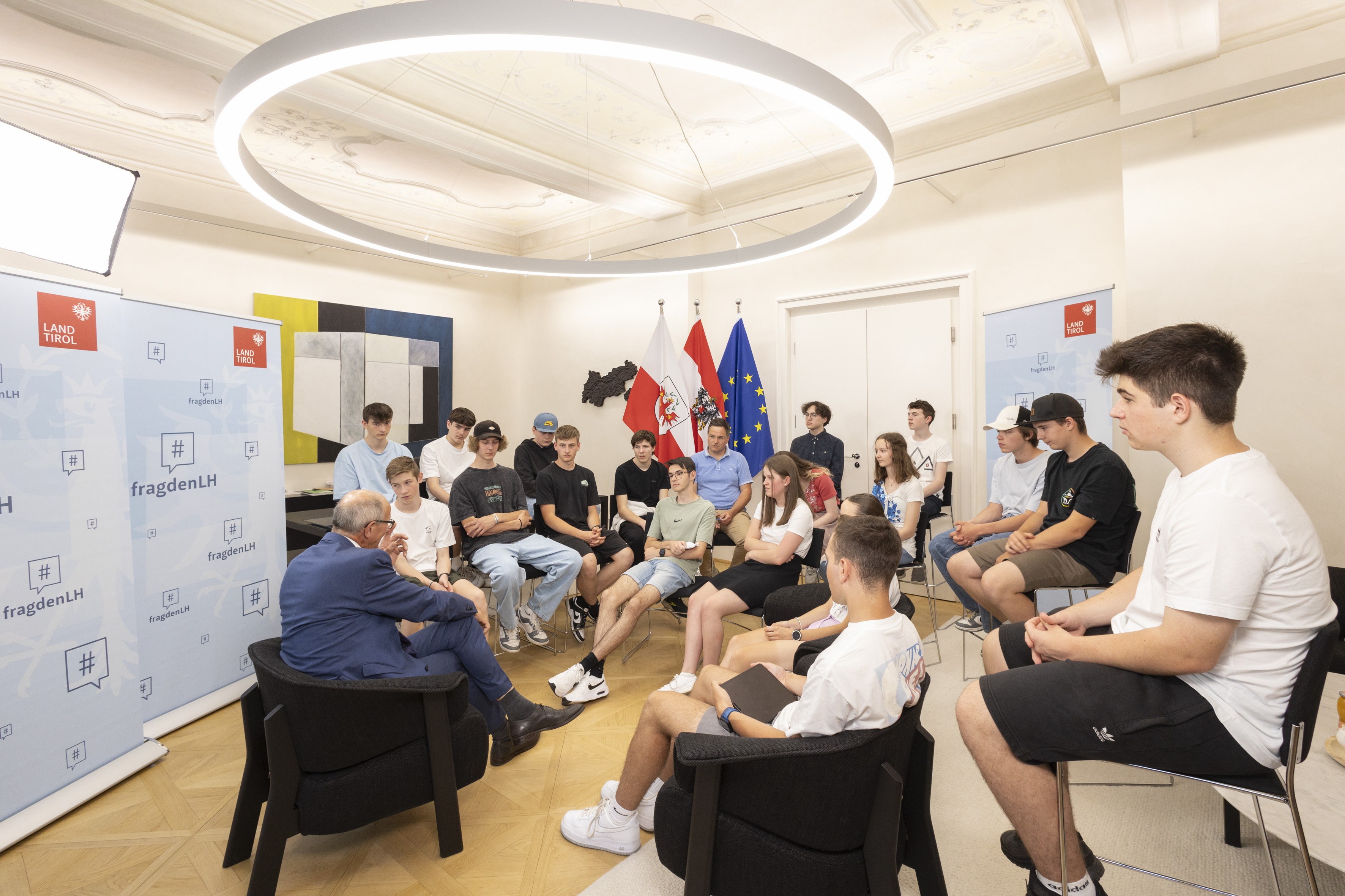 „Frag den LH“ im Juli | Land Tirol